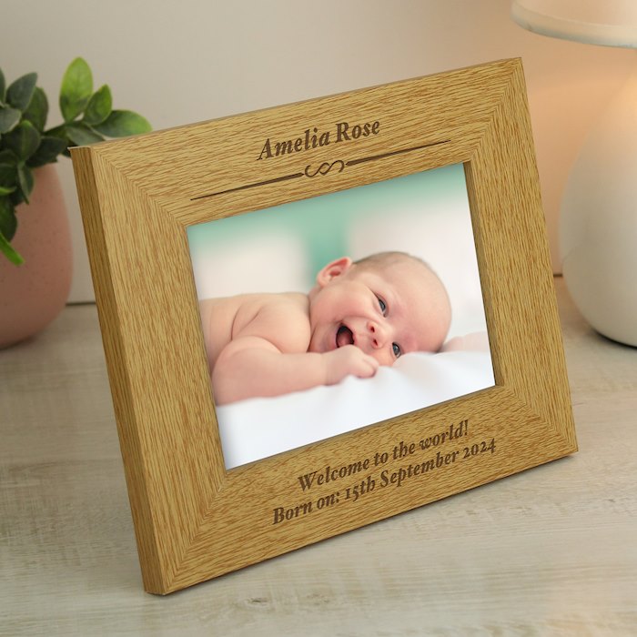 Personalised Oak Finish 6x4 Formal Landscape Photo Frame ...