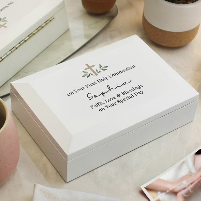 Personalised Holy Communion / Christening Wooden Jewellery Box ...